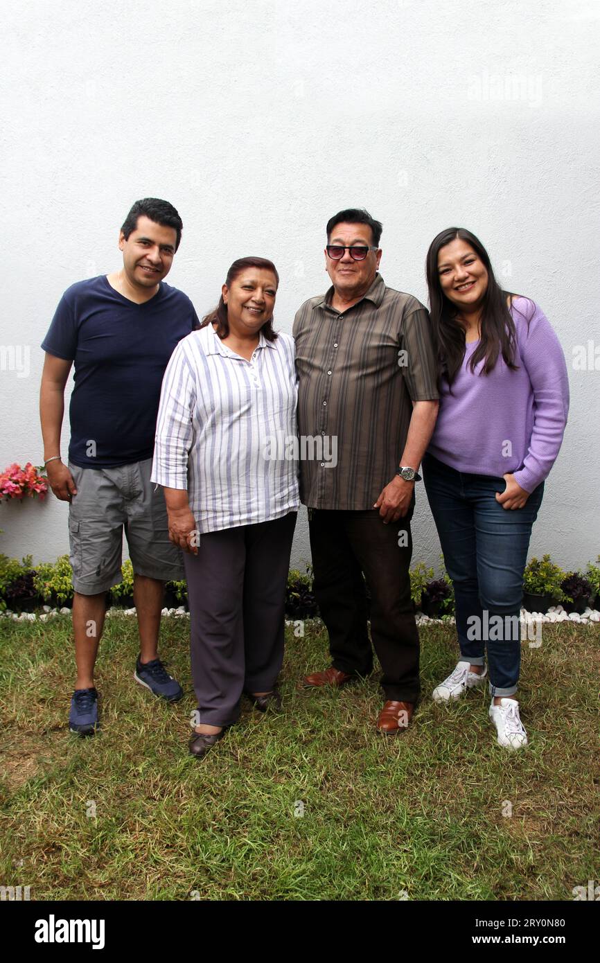 Elderly and children latino america hi-res stock photography and images ...