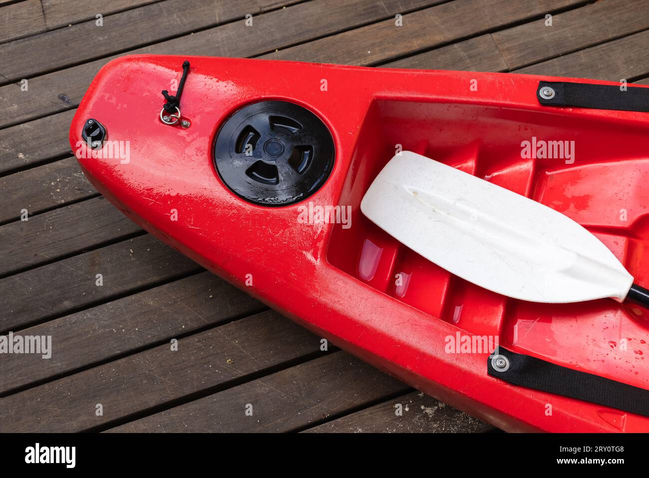 White paddle hi-res stock photography and images - Alamy