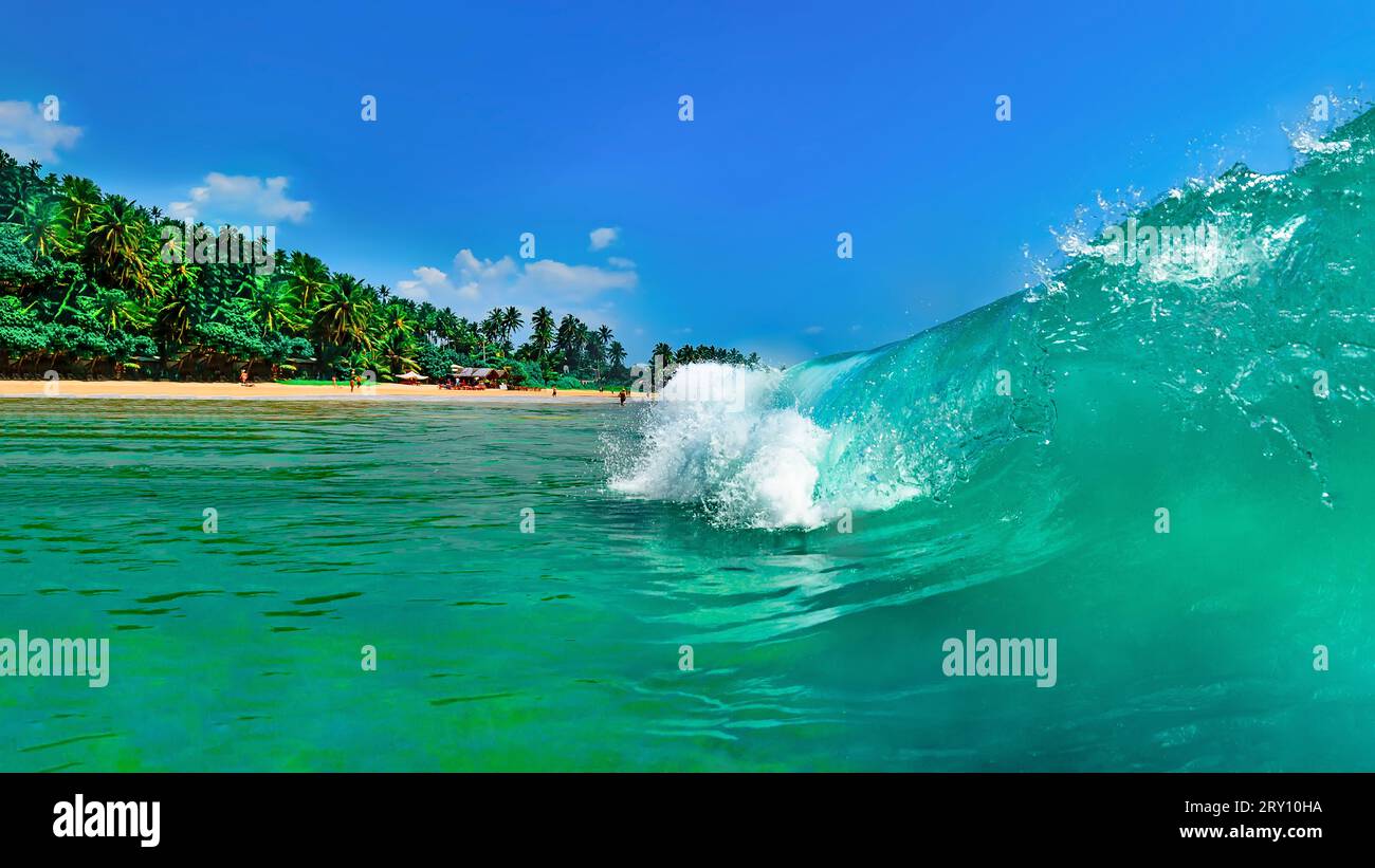 Huge ocean waves on the beach of Mirissa in Sri Lanka (Ceylon island Stock Photo - Alamy
