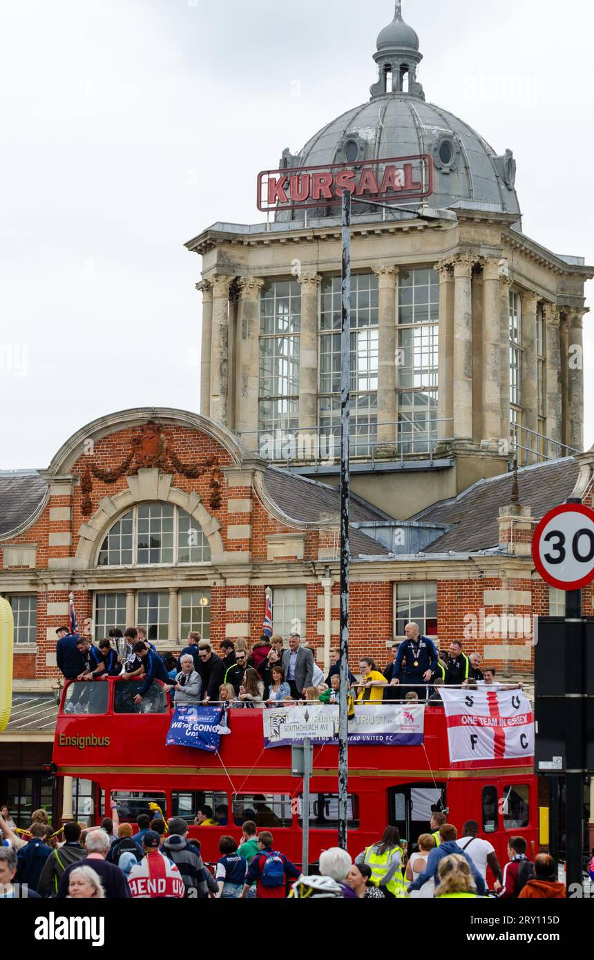 Celebrate winning british open hi-res stock photography and images - Alamy