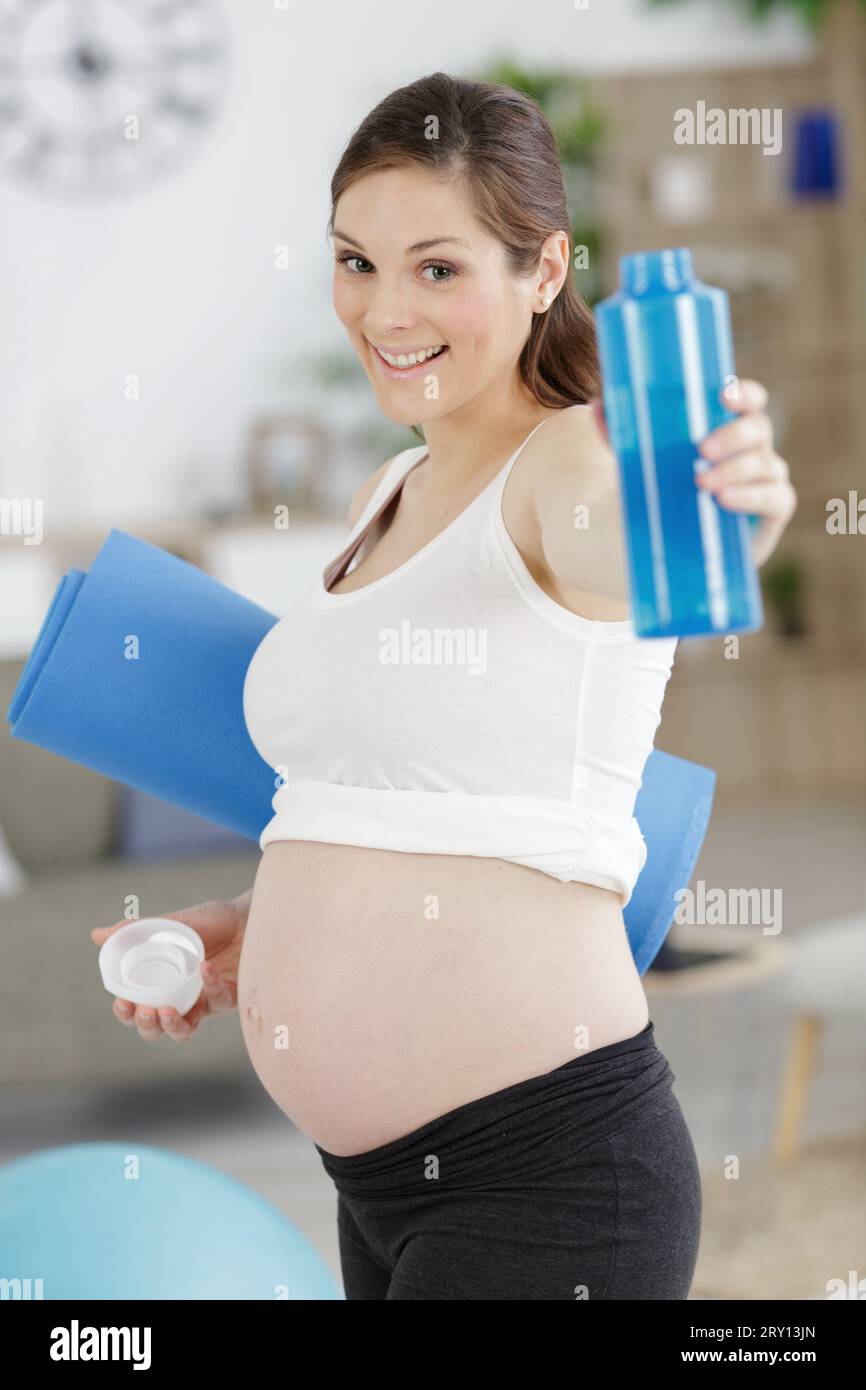 Drinking water exercise baby hi-res stock photography and images - Alamy