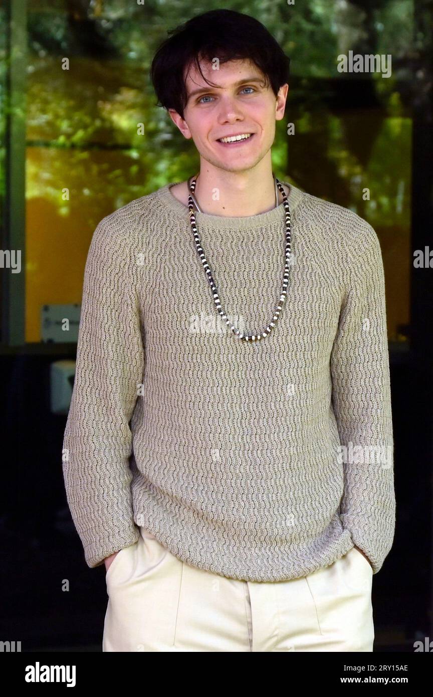 Costantino Seghi beim Photocall zur Rai TV-Serie 'Eppure cadiamo felici ...