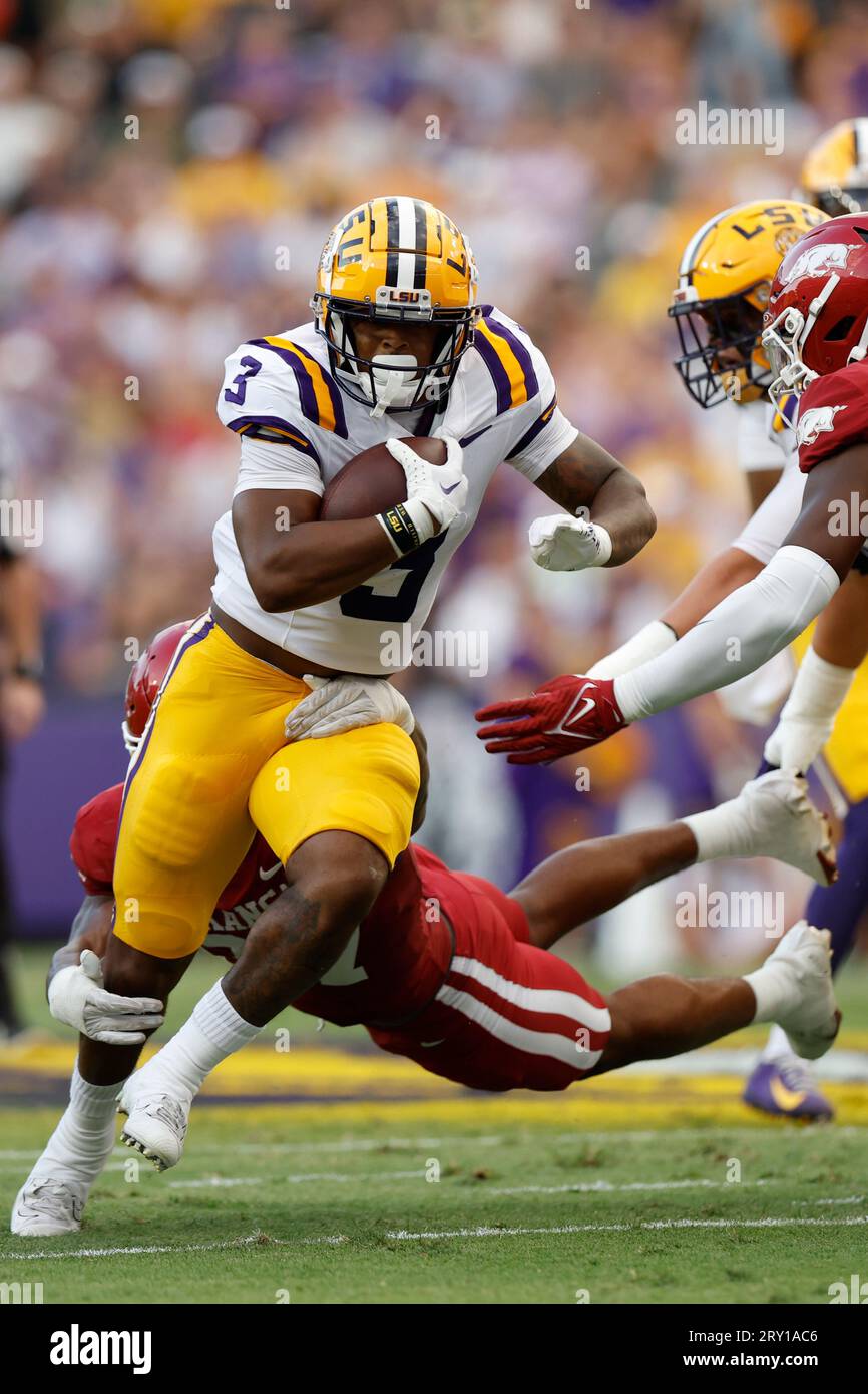 LSU running back Logan Diggs (3) carries the ball during an NCAA ...