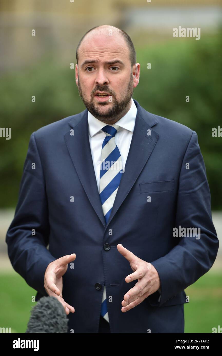 Richard holden 2023 hi-res stock photography and images - Alamy