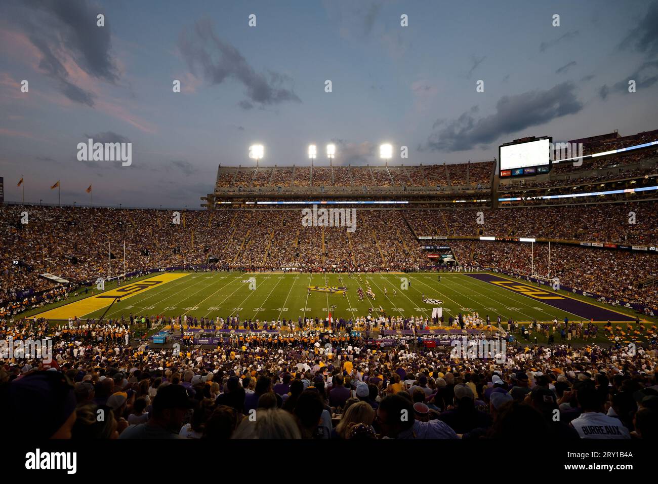 LSU's Tiger Stadium in a general "GV" midfield view from the upper ...