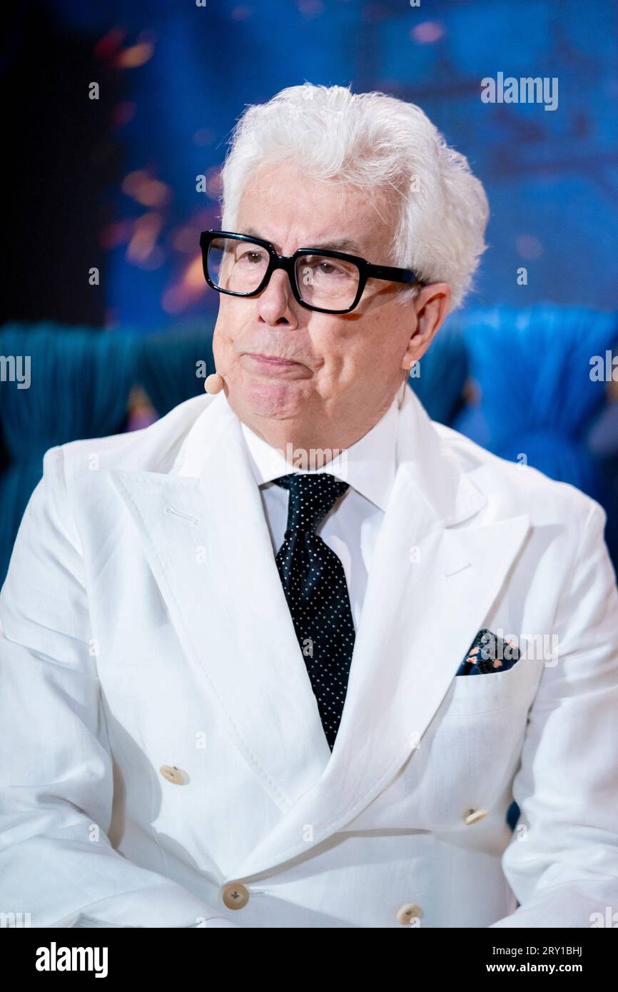 The Welsh writer Ken Follet presents 'The Armor of Light', fifth ...