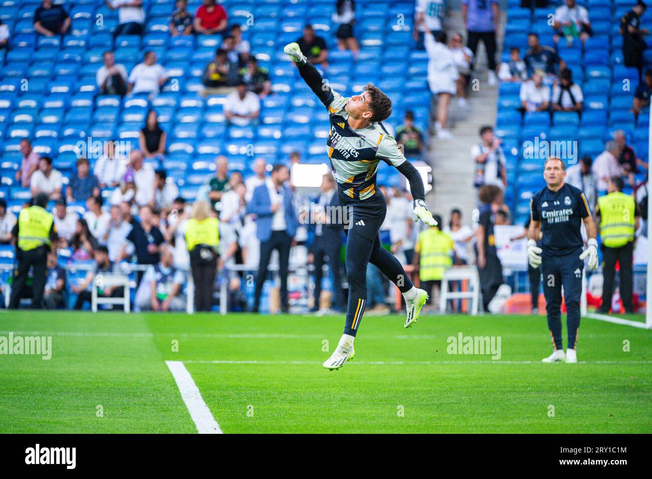 Kepa Arrizabalaga (Real Madrid) warm up before the football match of ...