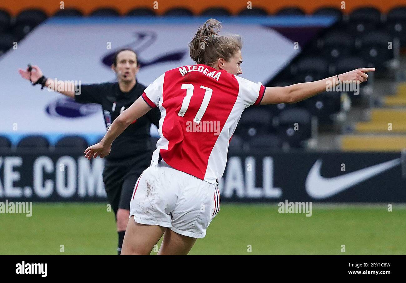 File photo dated 13-11-2021 of Arsenal's Vivianne Miedema celebrating ...