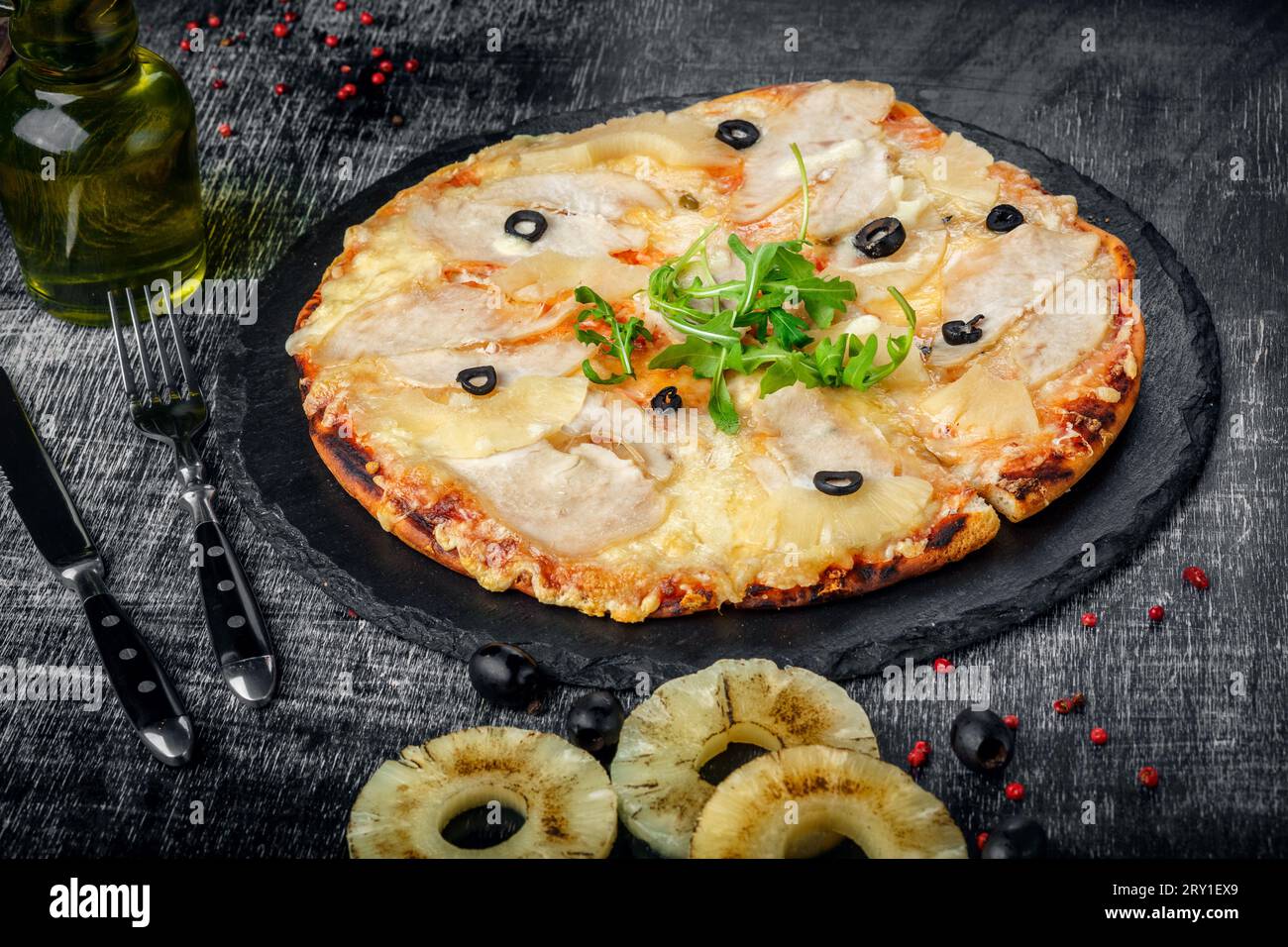Scratched olives hi-res stock photography and images - Alamy