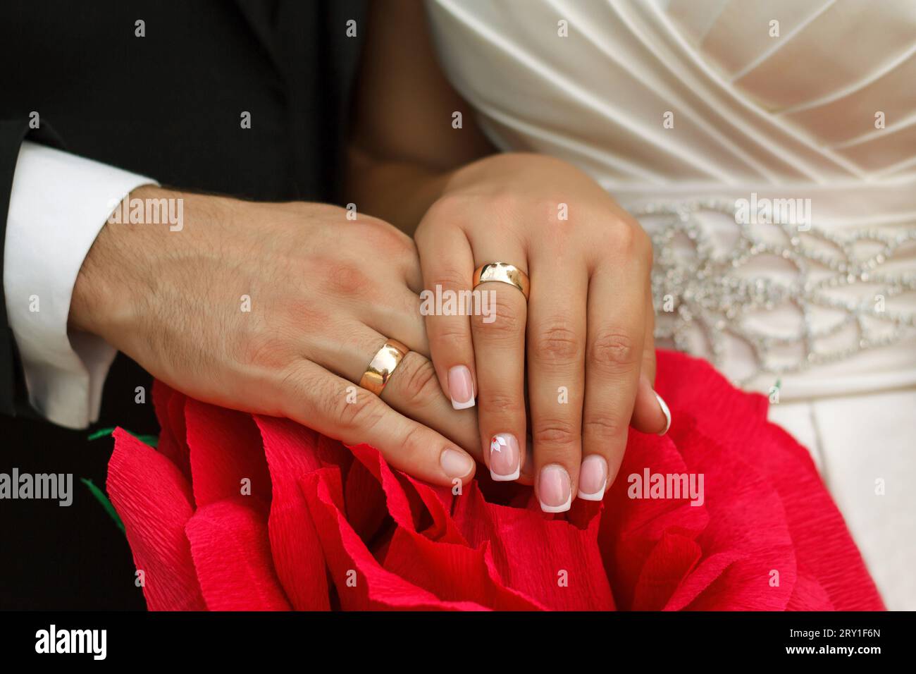Human ring hi-res stock photography and images - Alamy