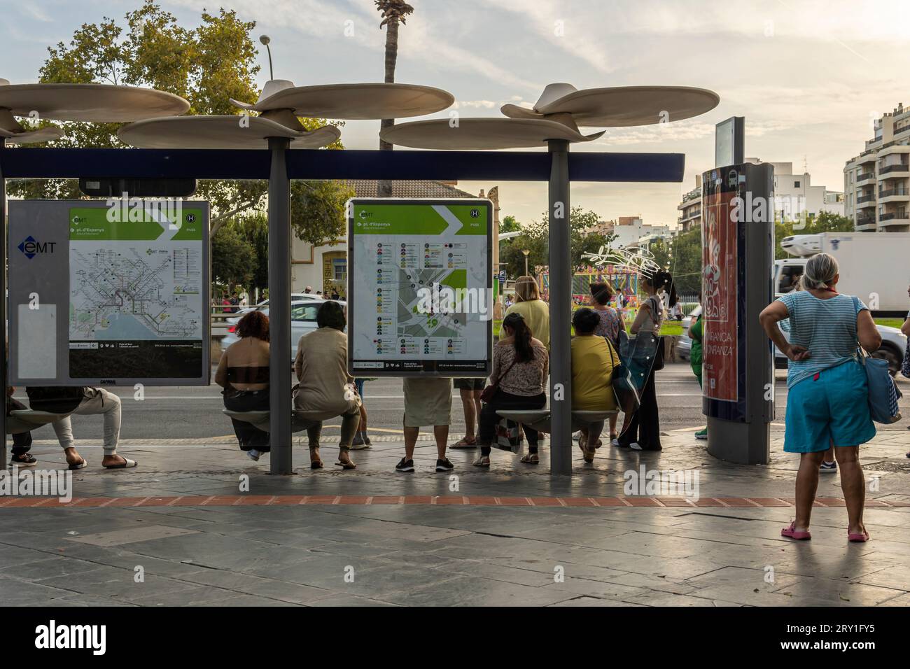 Passengers street bus spain hi-res stock photography and images - Alamy