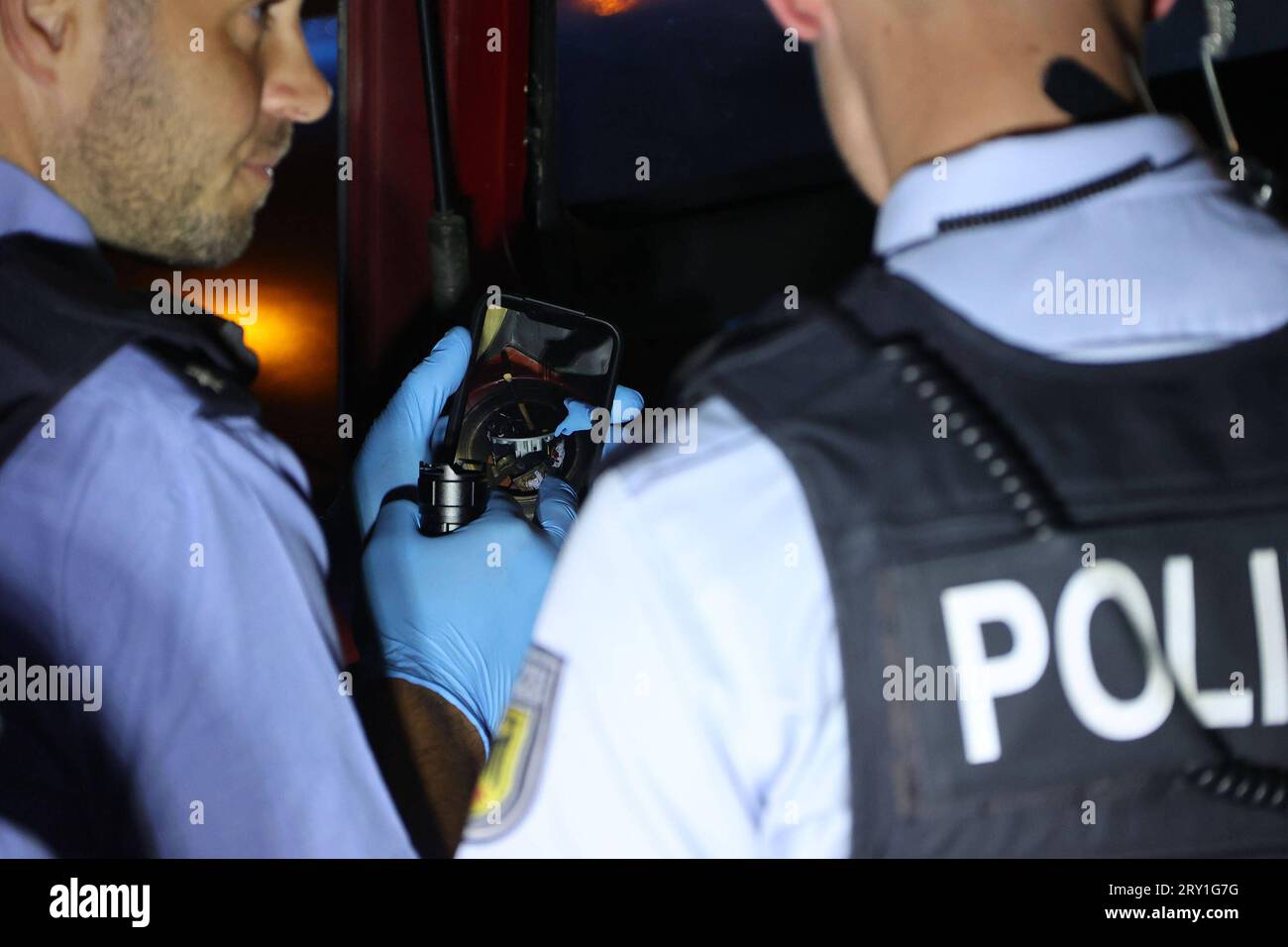 Fluchtwagens hi-res stock photography and images - Alamy