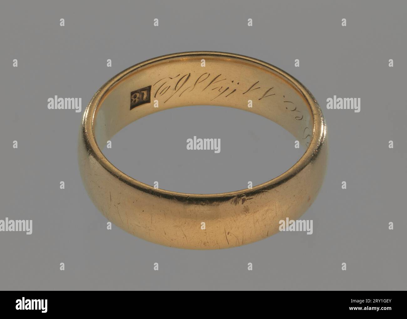 Wedding ring belonging to Louise Ayers Church 1862-1870 Stock Photo - Alamy