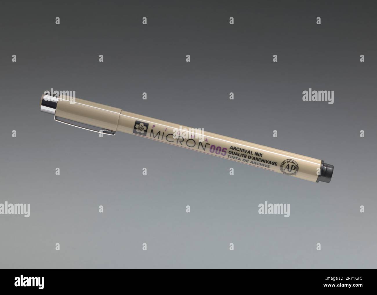 Micron pen hi-res stock photography and images - Alamy