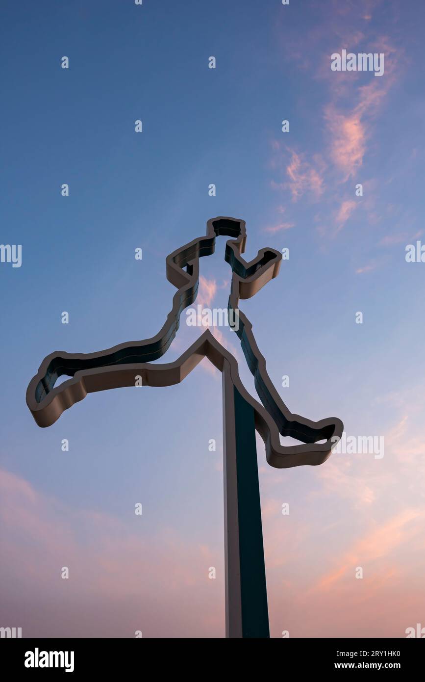 Running on the beach dubai hi-res stock photography and images - Alamy
