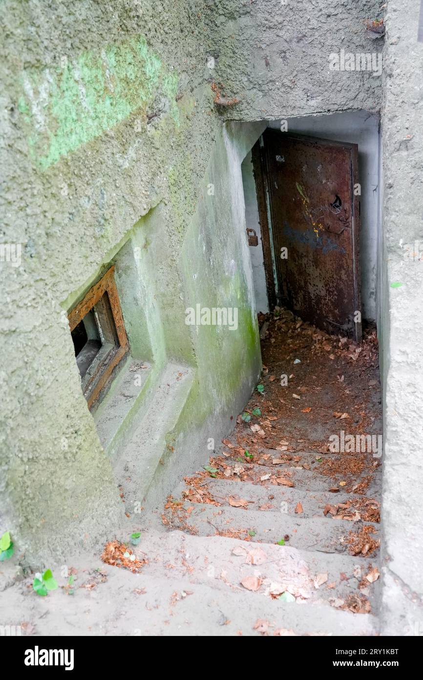 Entrance to an old WWII bunker. Historic Buildings Stock Photo - Alamy
