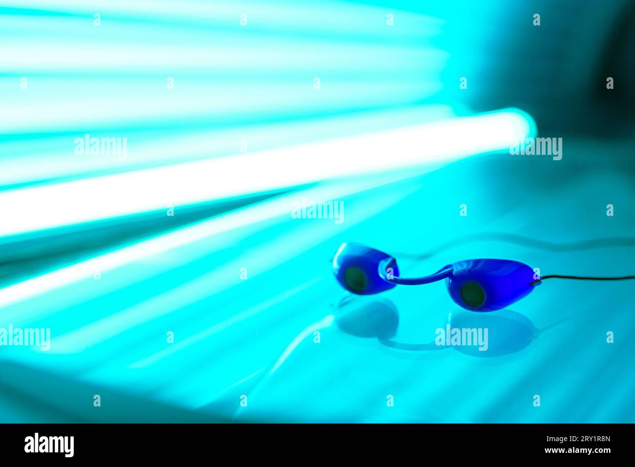 Tanned tanning hi-res stock photography and images - Alamy