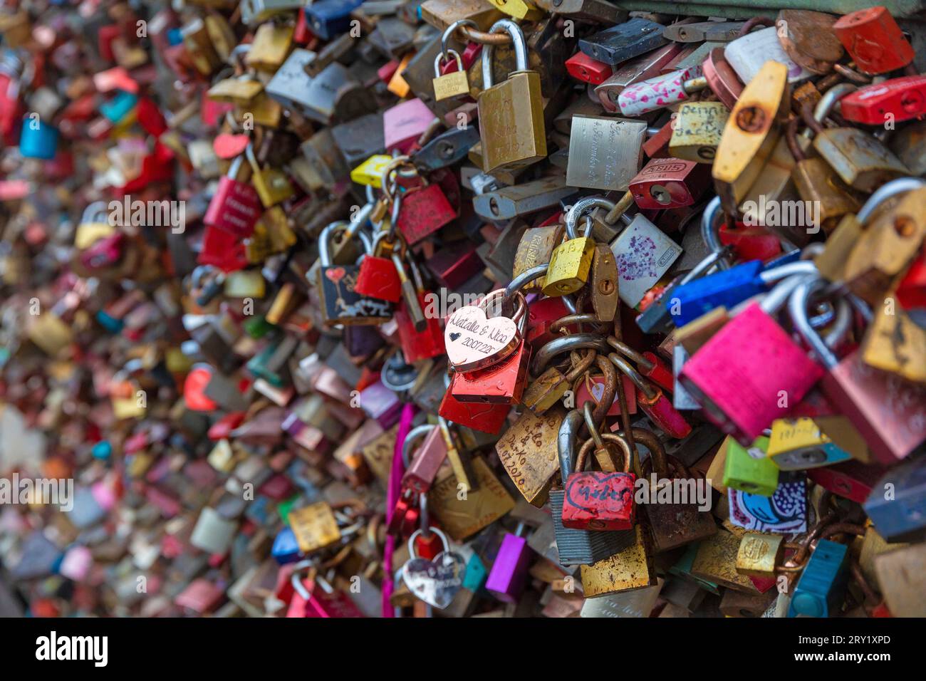 Germany, Cologne. padlock, Hohenzollern bridge Stock Photo - Alamy