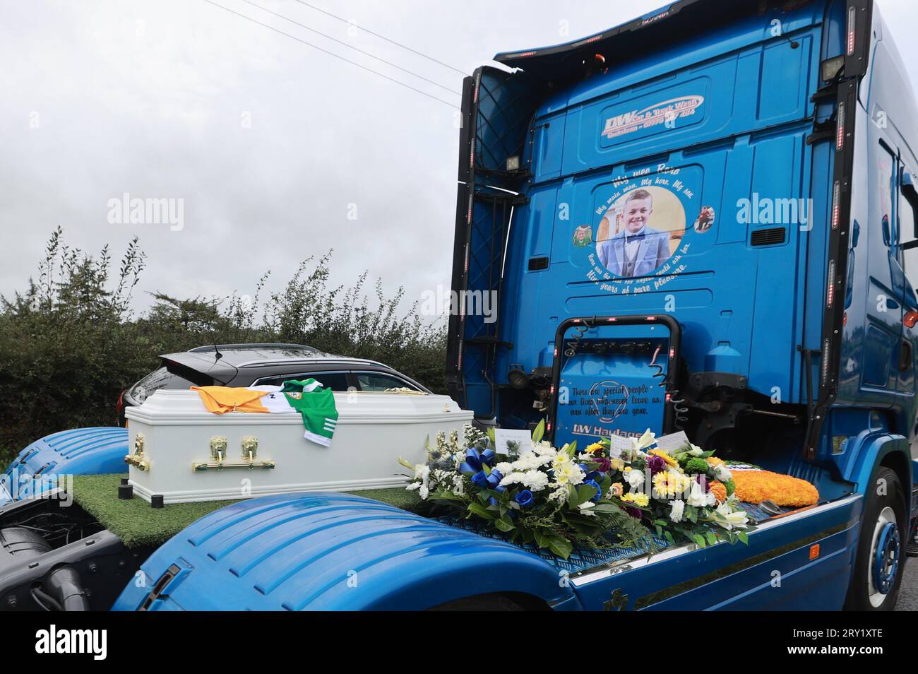 The funeral procession Ronan Wilson arrives at St. Mary's Church ...