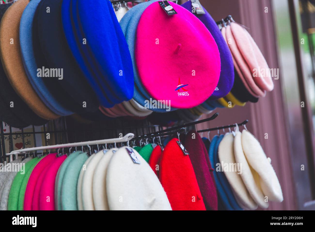 France, Ile-de-France, Paris, sale of berets in a souvenir shop Stock ...