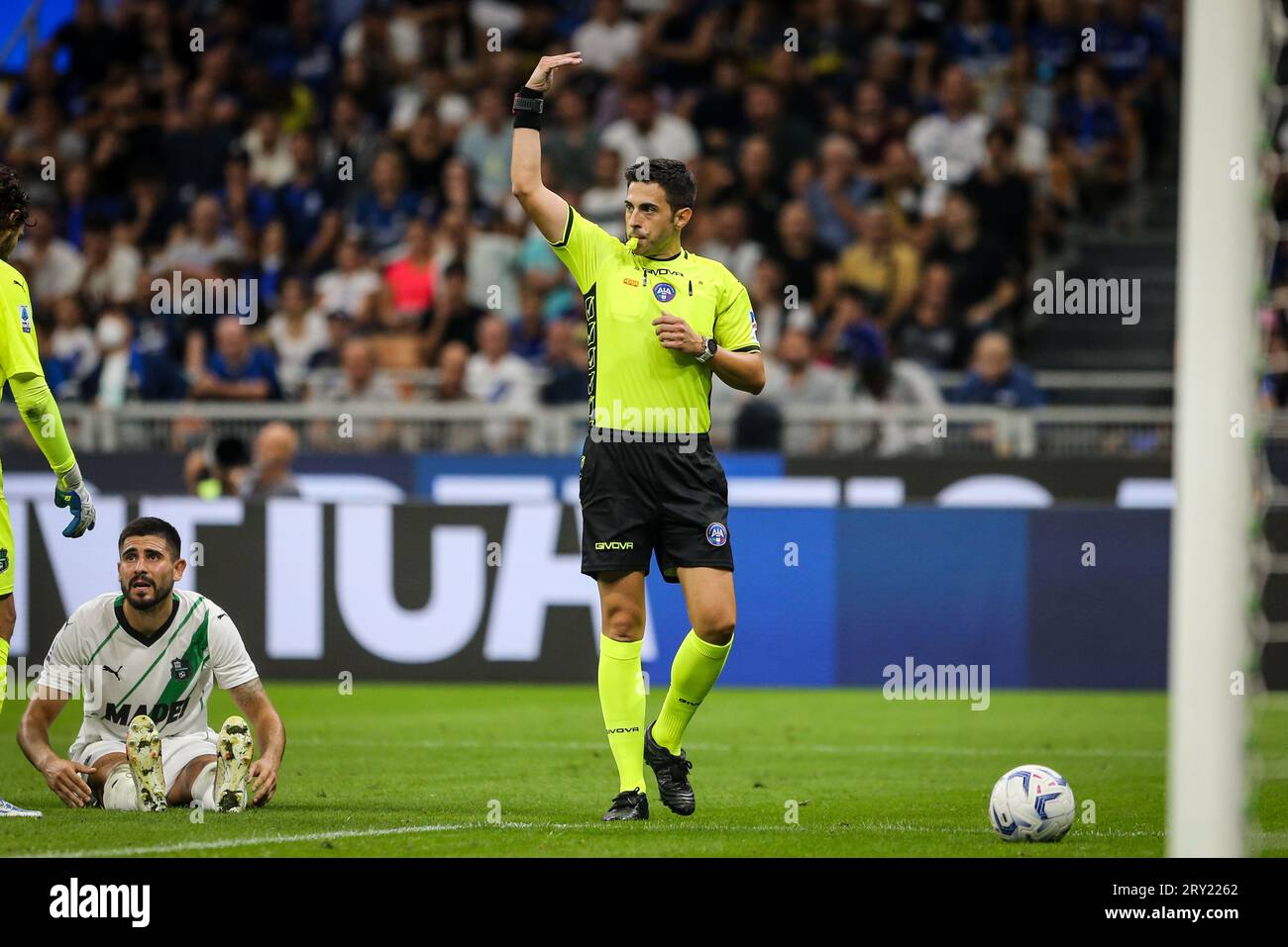 Referee luca massimi hi-res stock photography and images - Alamy