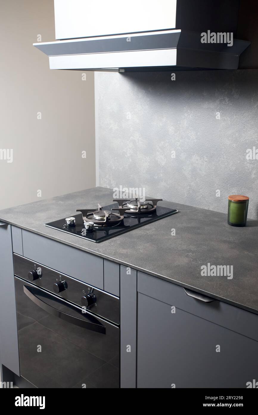 Contemporary black tempered glass gas stove hob with Two burners with ...