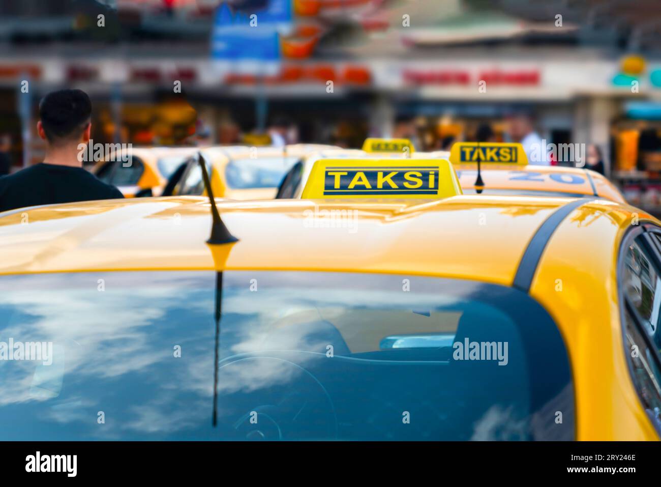 Taxis waiting for customers hi-res stock photography and images - Alamy