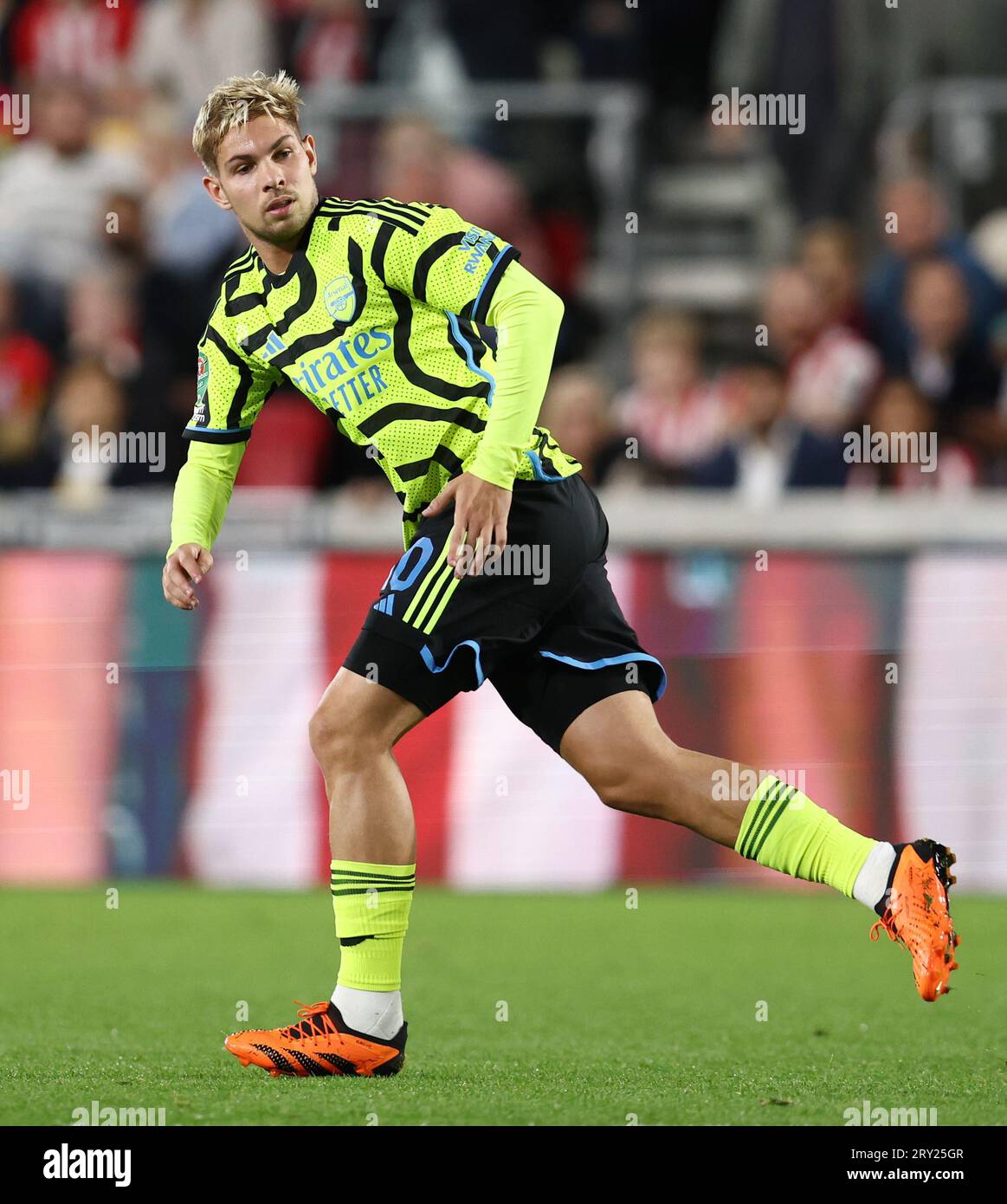 Emile smith rowe september 2022 hi-res stock photography and images - Alamy