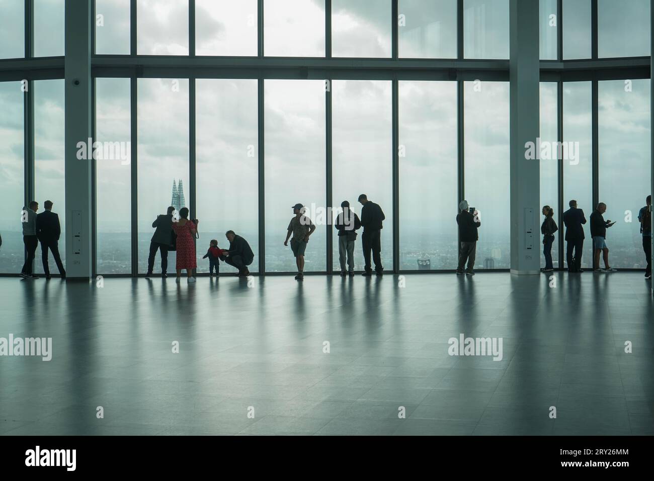 London UK. 28 September 2023. Viistors view the London skyline from the ...