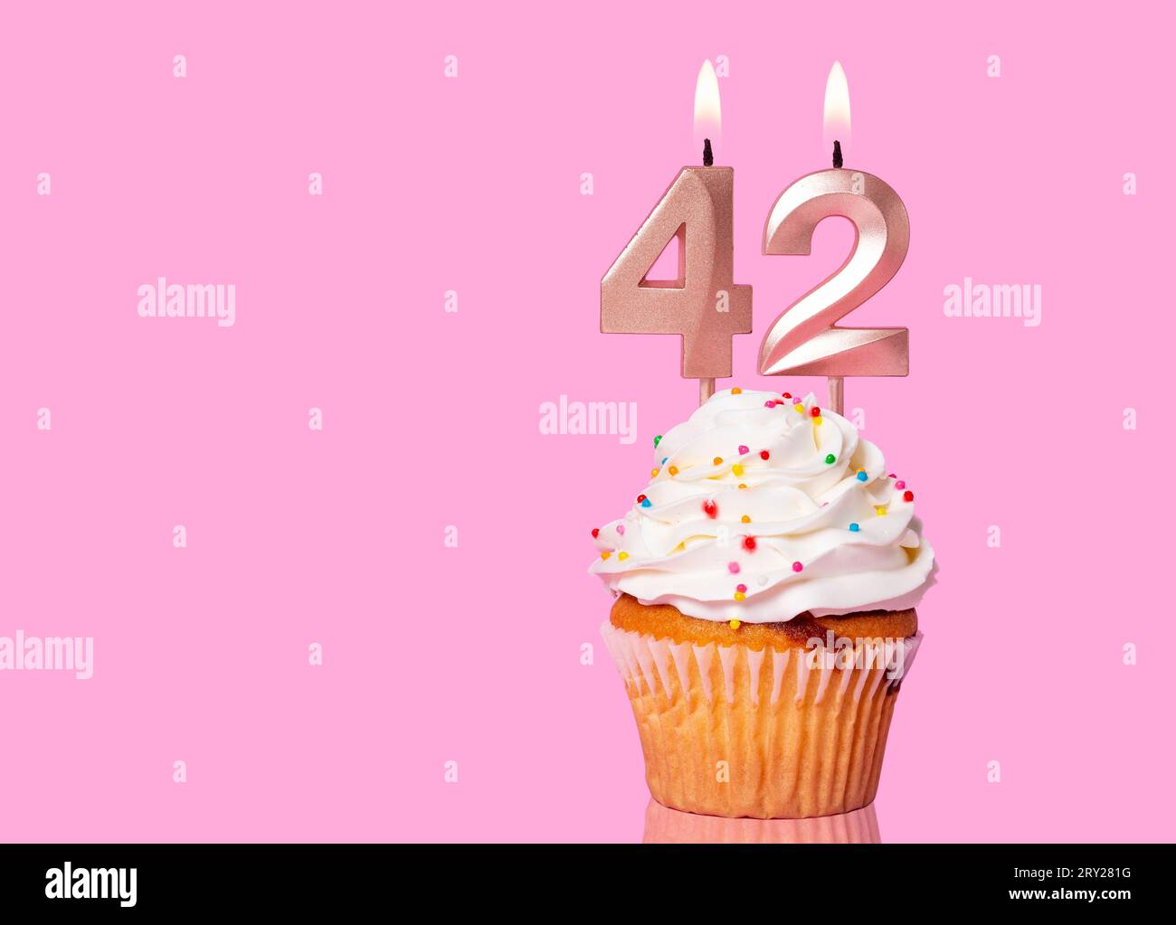 Birthday cake candle 42 hi-res stock photography and images - Alamy