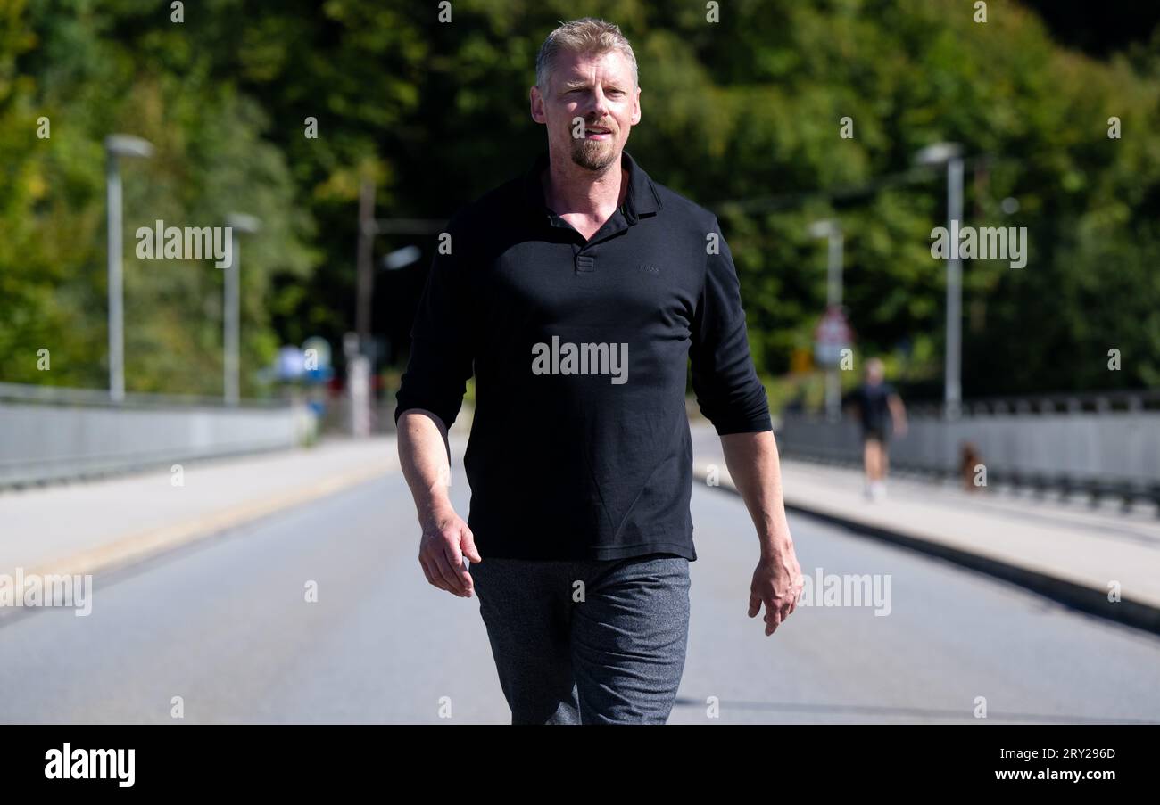 PRODUCTION - 28 September 2023, Bavaria, Grünwald: Martin Gruber, actor ...