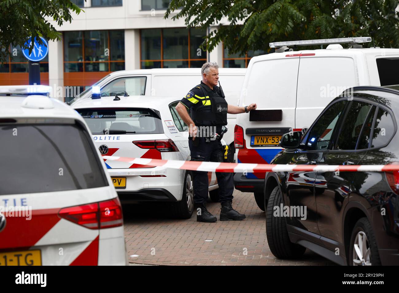 ROTTERDAM - A police officer at the Erasmus MC Rotterdam on ...
