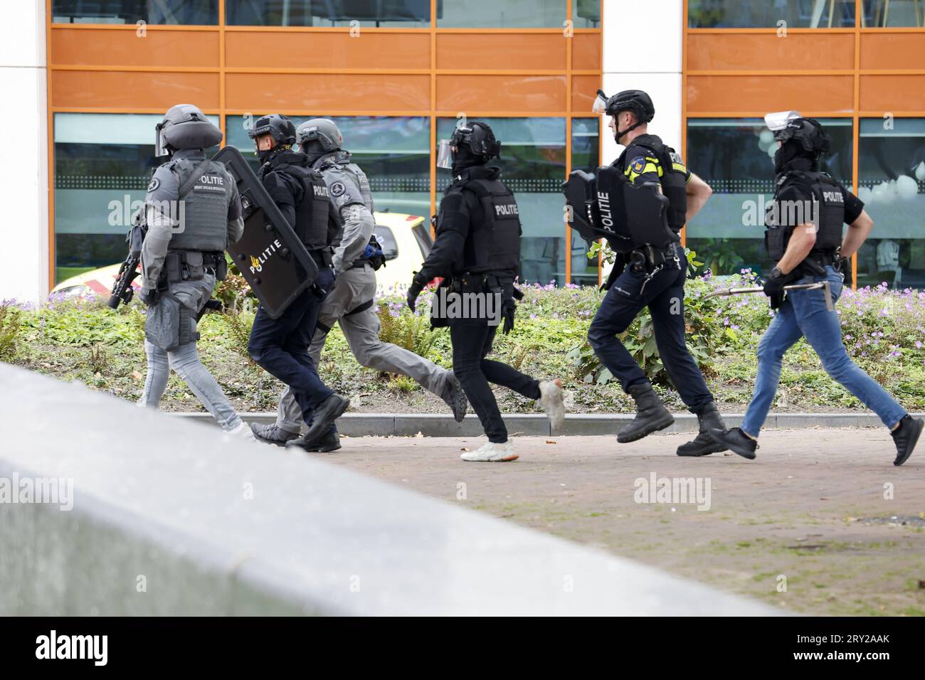 ROTTERDAM - Police officers from the special intervention service at ...