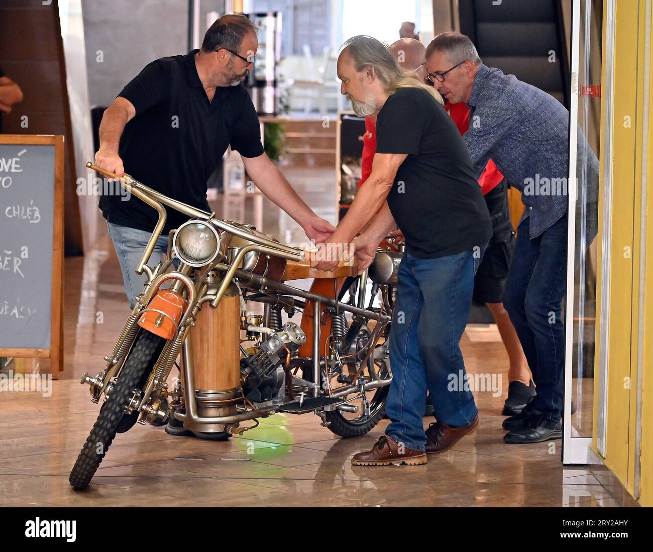 Probably the only working steam motorcycle in Europe made by Ladislav ...