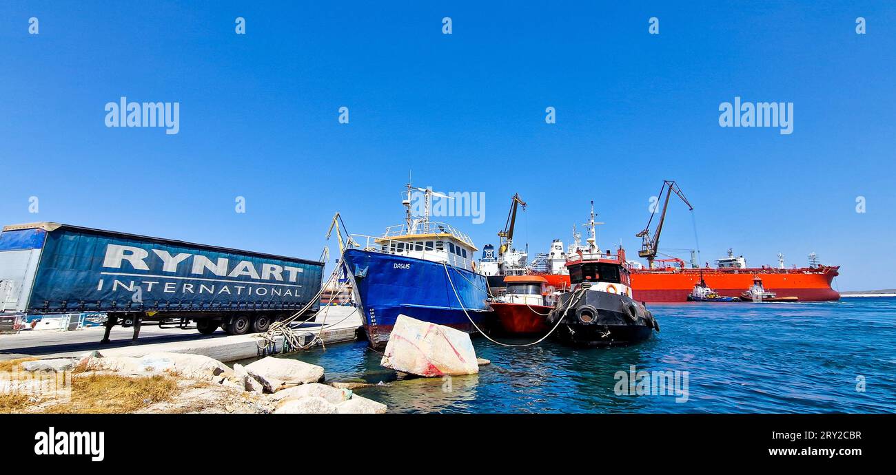Onex neorion shipyard hi-res stock photography and images - Alamy