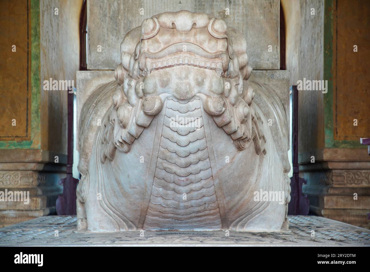 Dragon Head Sculpture in the Eastern Tombs of the Qing Dynasty, North ...