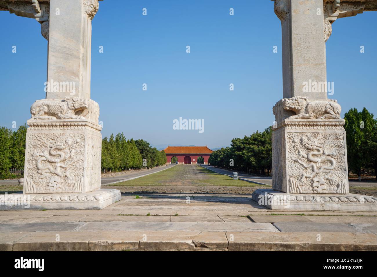 The Stone memorial archway was built in the Eastern Tomb of the Qing ...