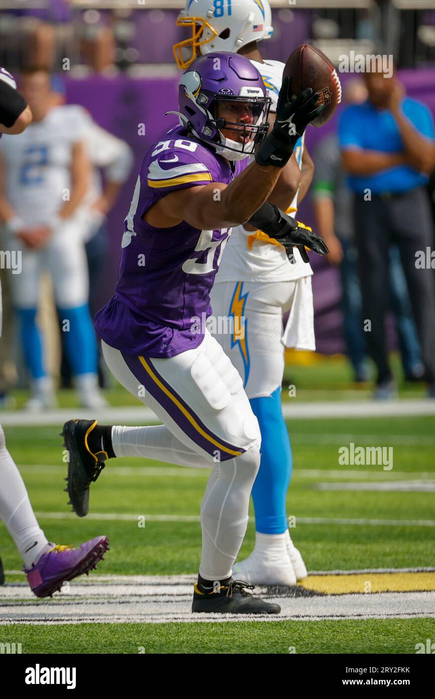 Minnesota Vikings linebacker Jordan Hicks (58) celebrates after ...
