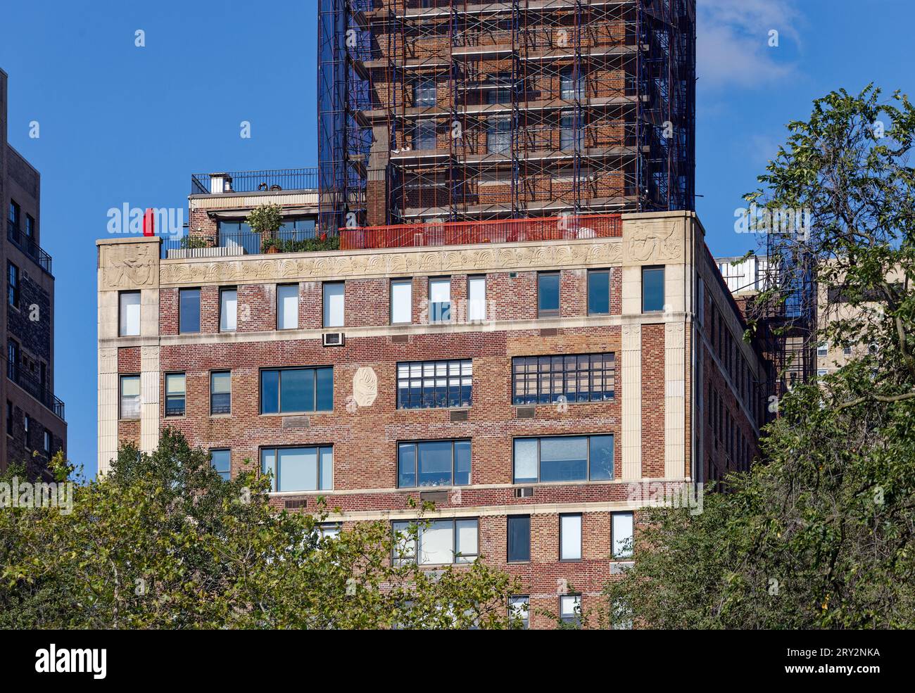 130 east end avenue hi-res stock photography and images - Alamy