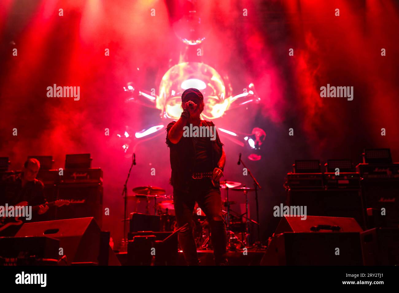 Krokus-Sänger Marc Storace. Konzert der schweizerischen Hard-Rock-Band ...