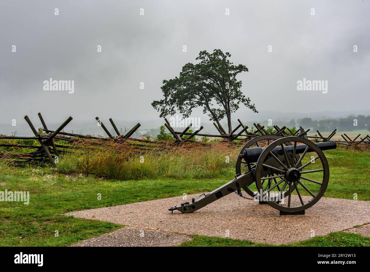 Parrott Gun at the Peace Memorial on a Rainy Autumn Day, Gettysburg PA ...