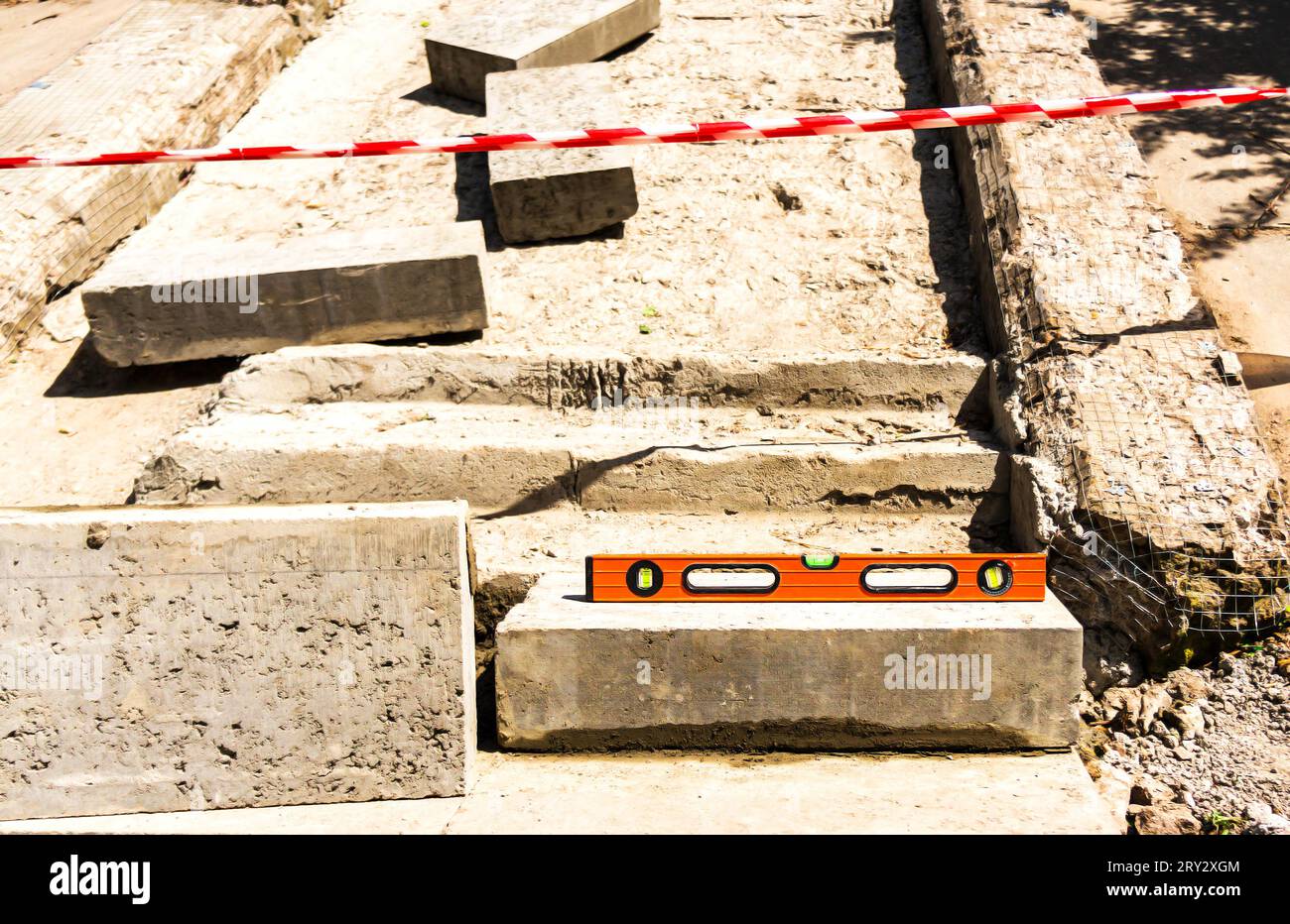 Construction worker bubble level meter hi-res stock photography and ...