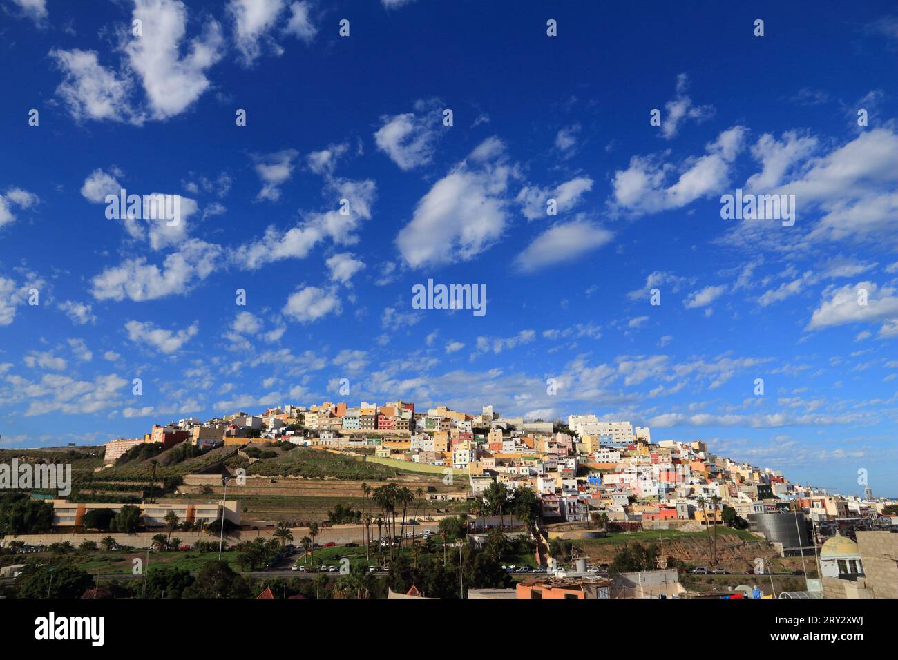 Las Palmas, Gran Canaria - colorful homes of Los Riscos Stock Photo - Alamy