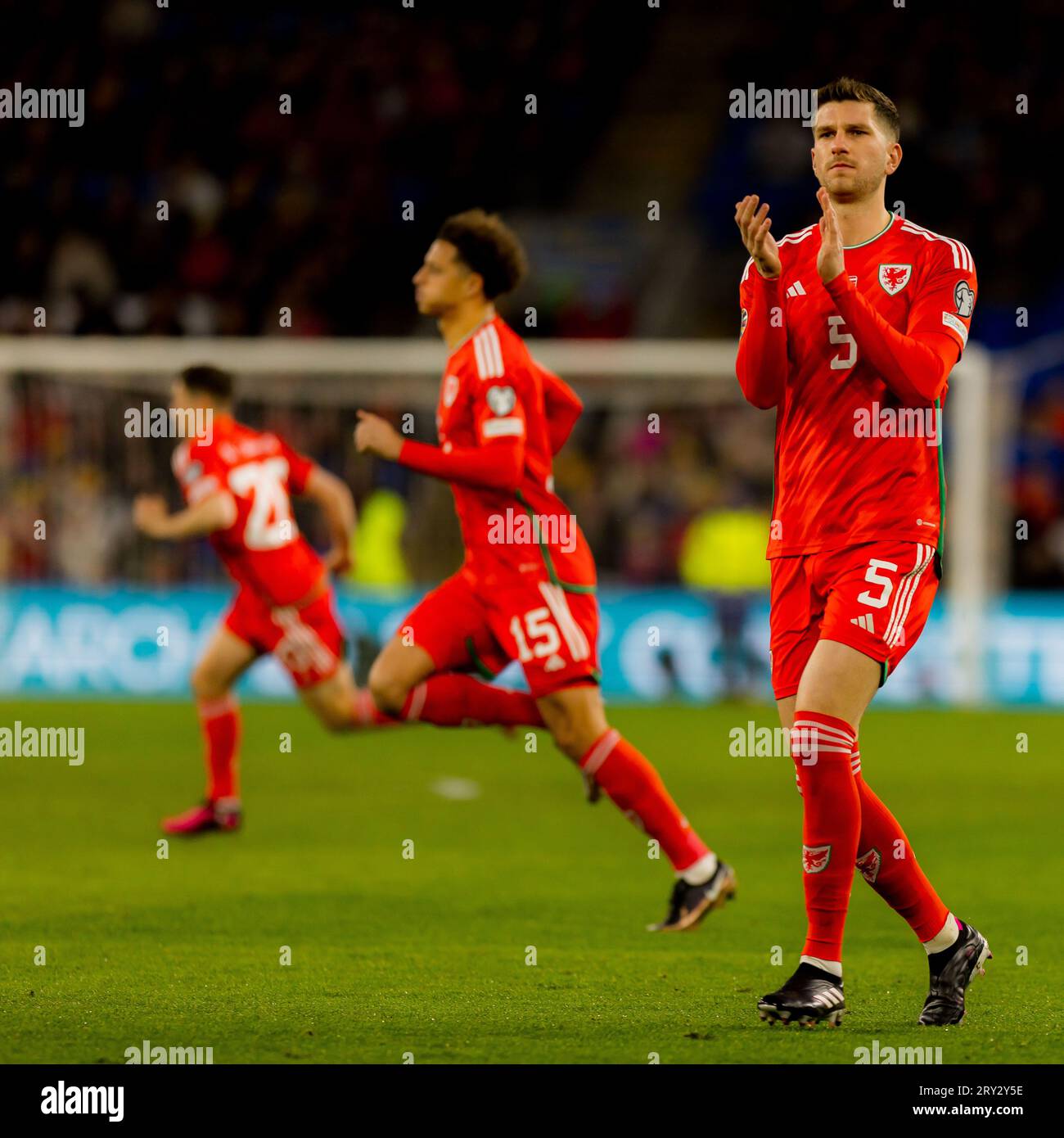 Colin ewart hi-res stock photography and images - Alamy