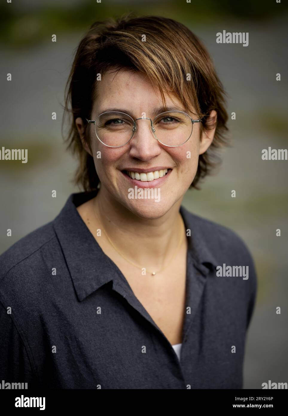 Microbioloog hi-res stock photography and images - Alamy