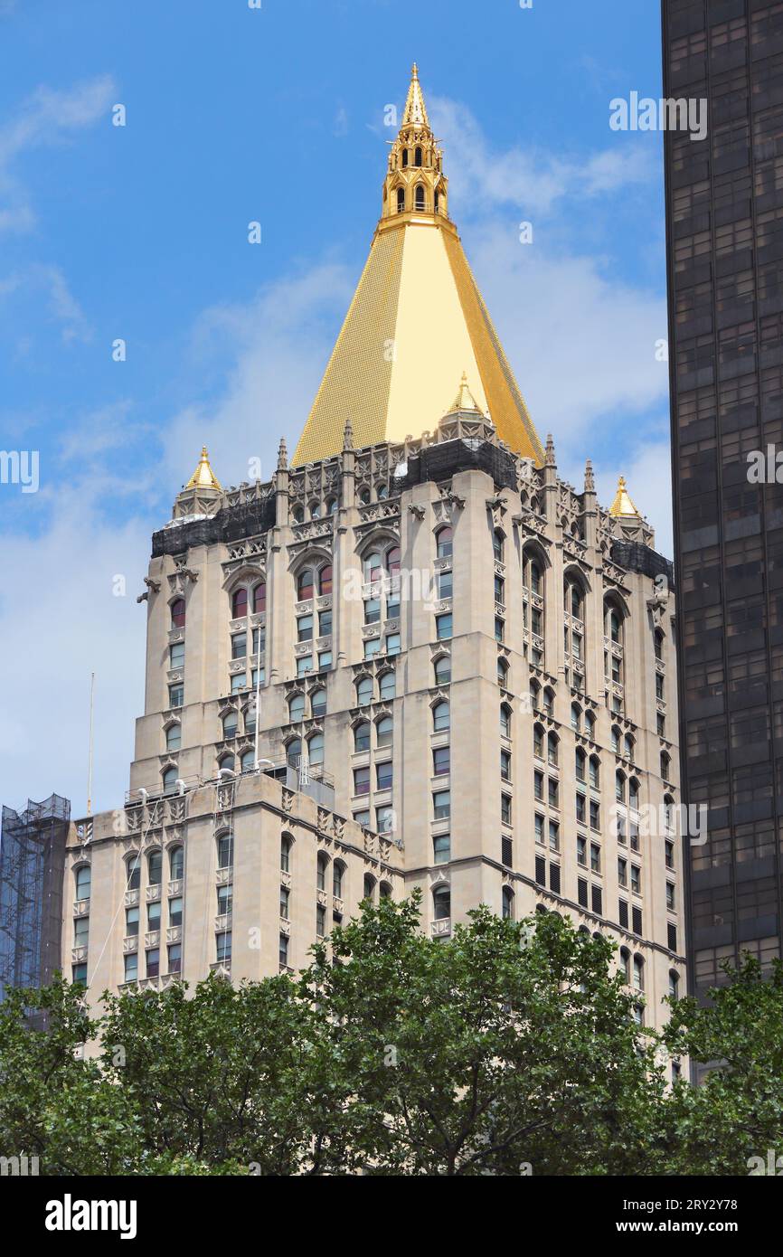 New york life insurance company building hi-res stock photography and ...