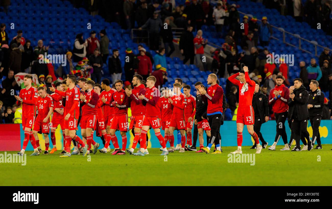 Cardiff city football club team hi-res stock photography and images - Alamy