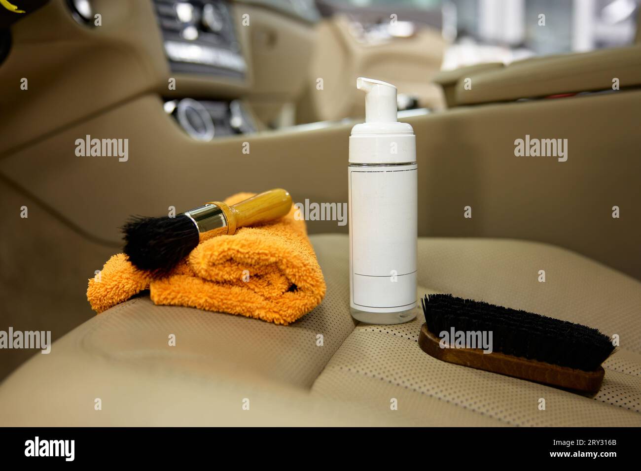 Detailing different parts hi-res stock photography and images - Alamy
