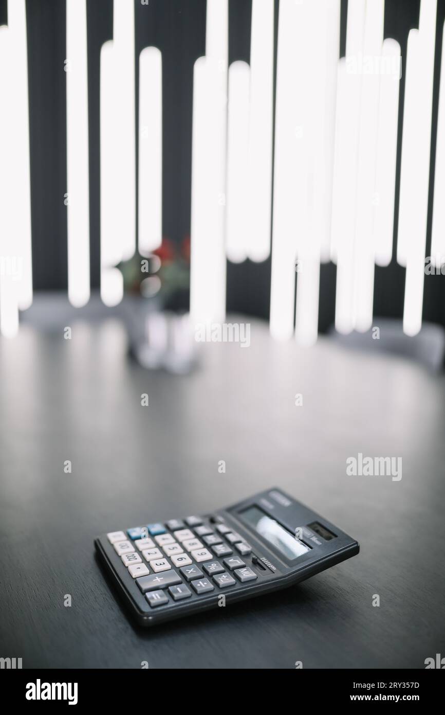 Empty work desk hi-res stock photography and images - Alamy