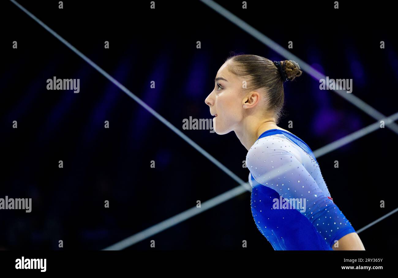 ANTWERP - 28/09/2023, Vera van Pol prepares during training for the ...